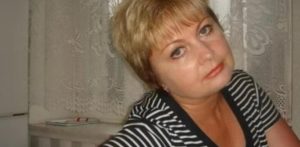 Він прийшов в гості, не купивши навіть шоколадки. І я його не впустила. З порожніми руками до ...